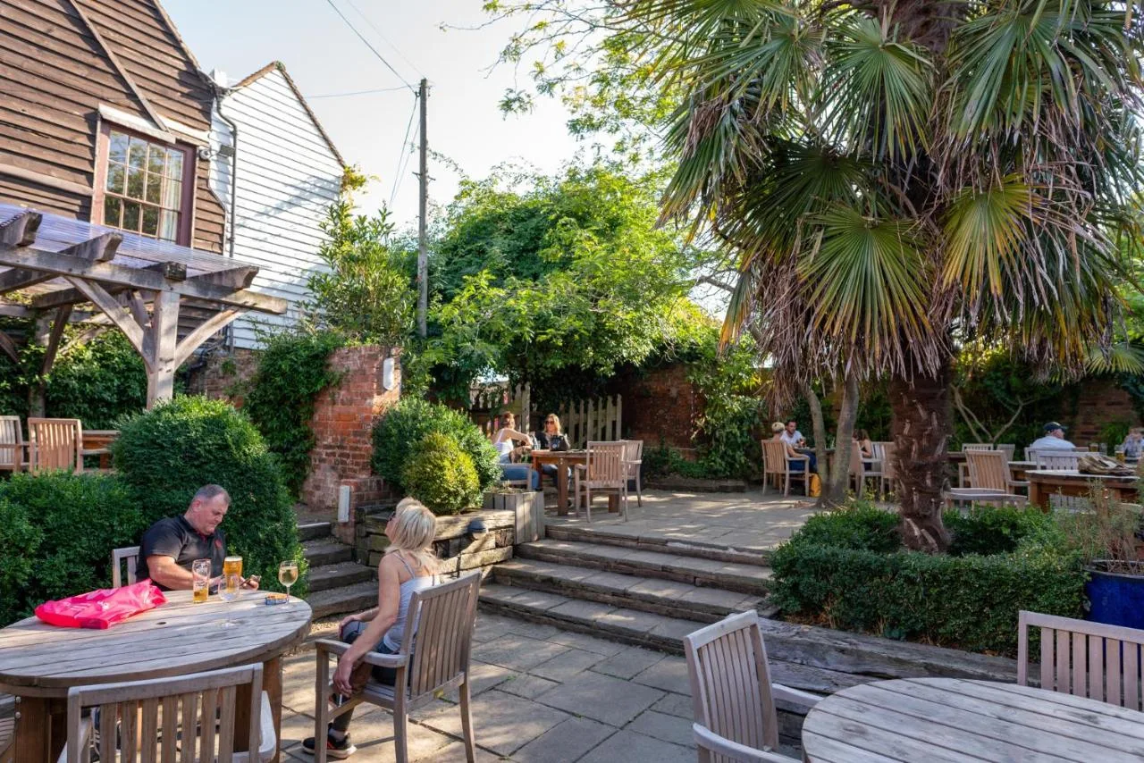8 top Restaurants - Faversham in Kent